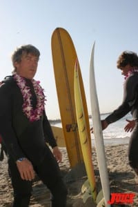 BOB BINIAK MEMORIAL PADDLE OUT – Juice Magazine